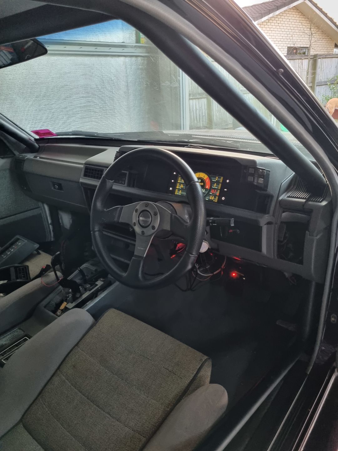 Holden Commodore VL Dash Cluster Mount for aftermarket Displays – Mako ...